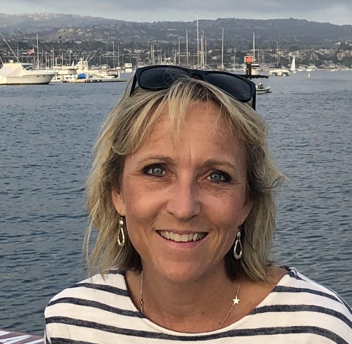 Carrie Adams's Instagram, Twitter & Facebook on IDCrawl